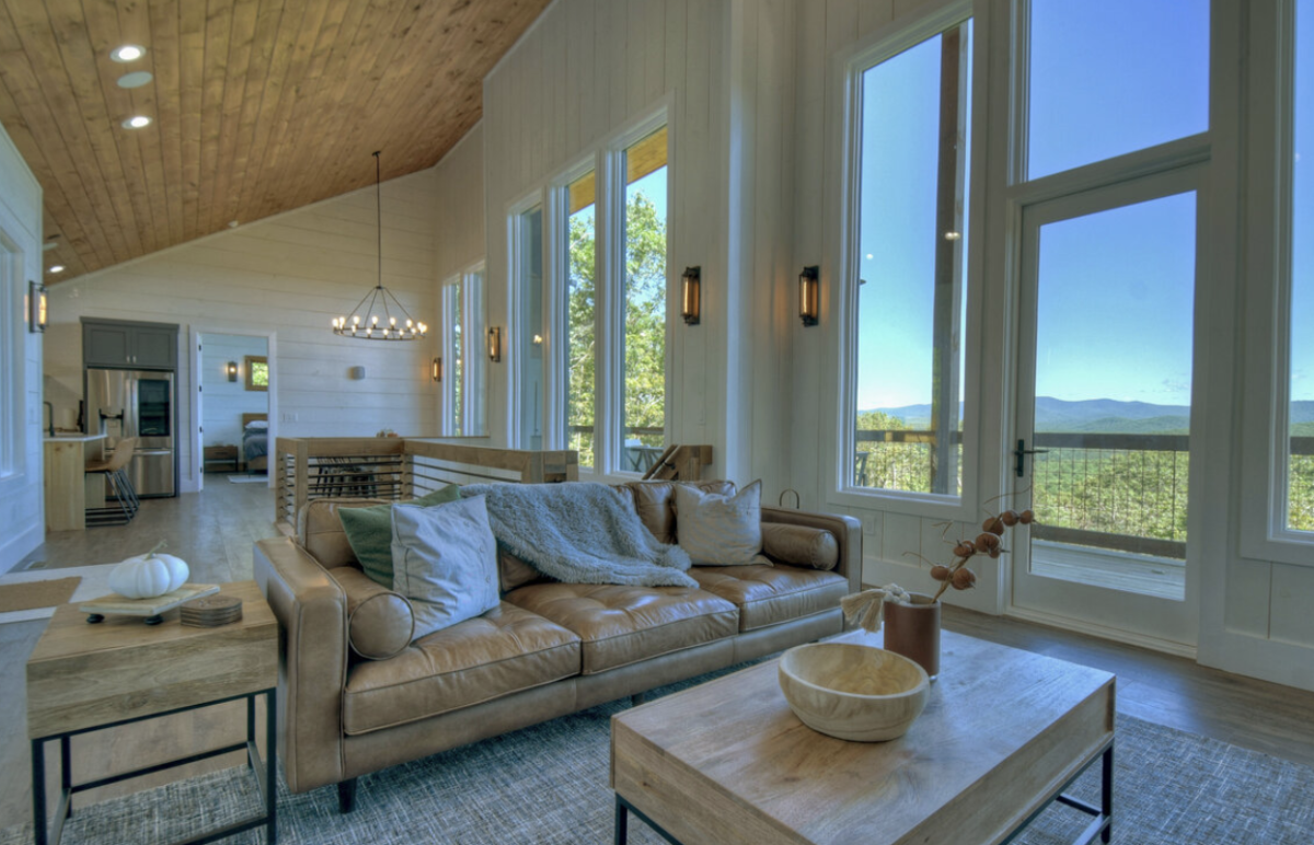 Firefly Mountain in Blue Ridge, Georgia, United States