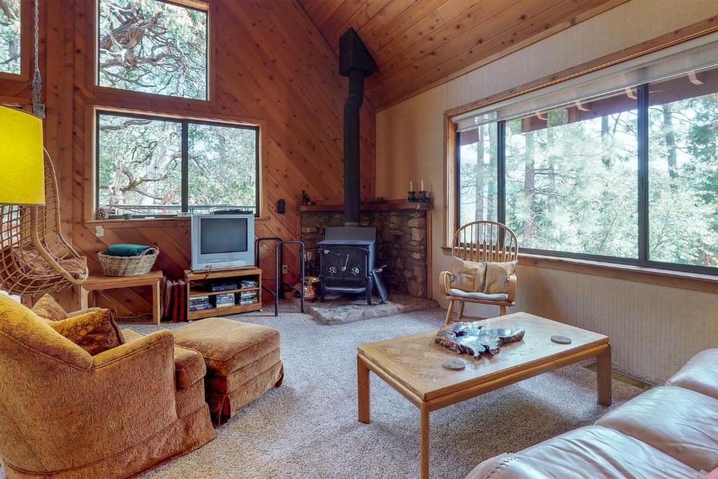 Cedar Creek Cabin in Idyllwild, California, United States